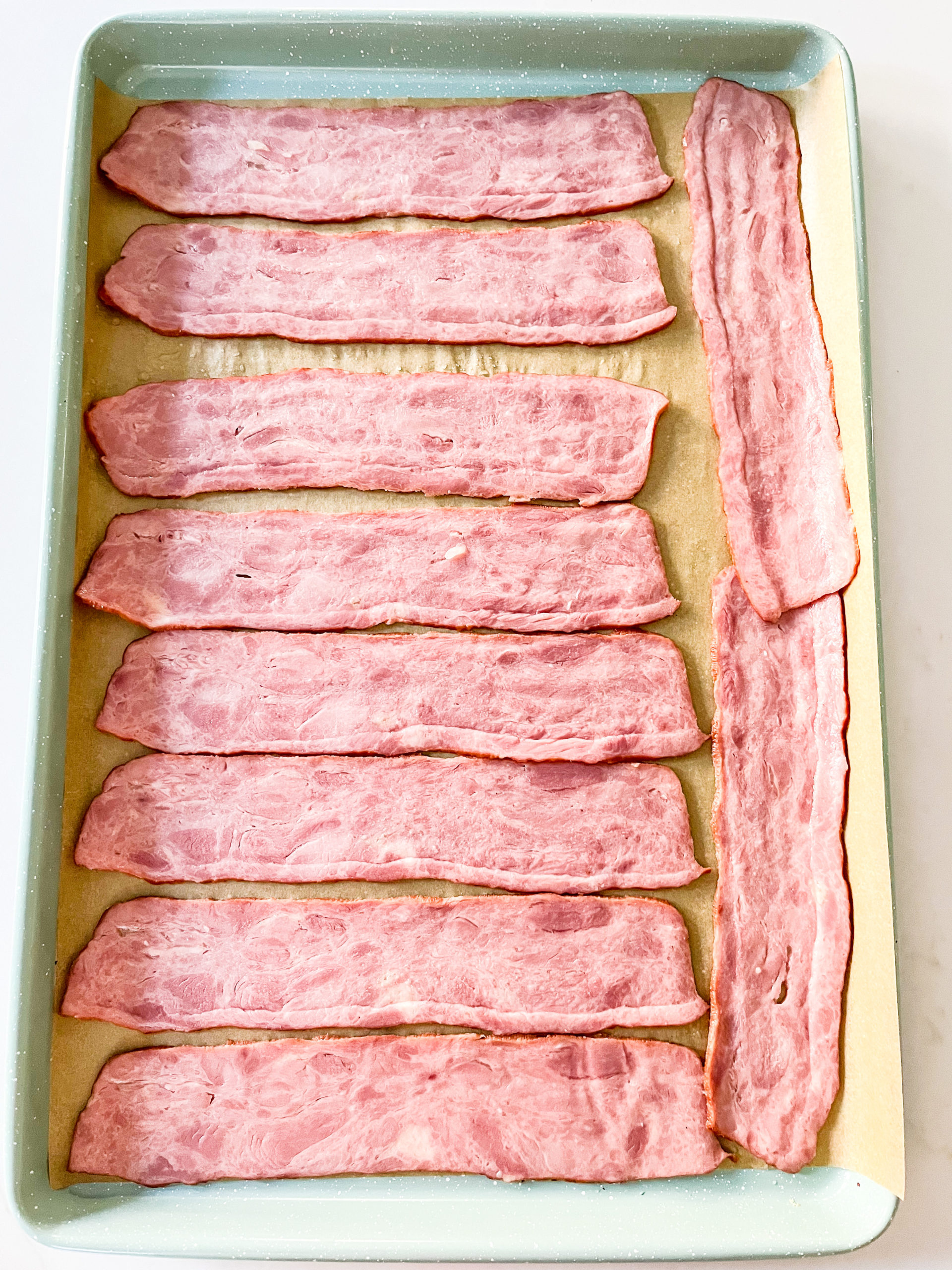 How to Make Turkey Bacon in the Oven – Food Play Go