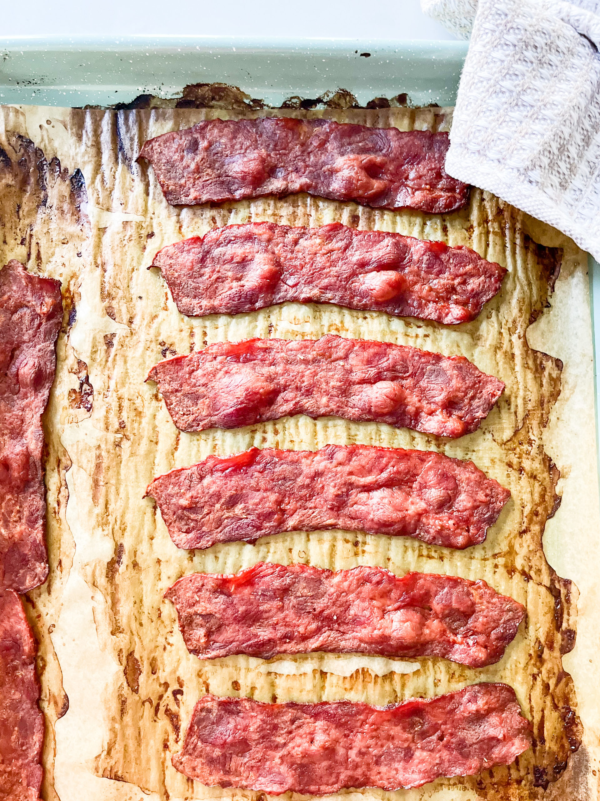 How to Make Turkey Bacon in the Oven – Food Play Go