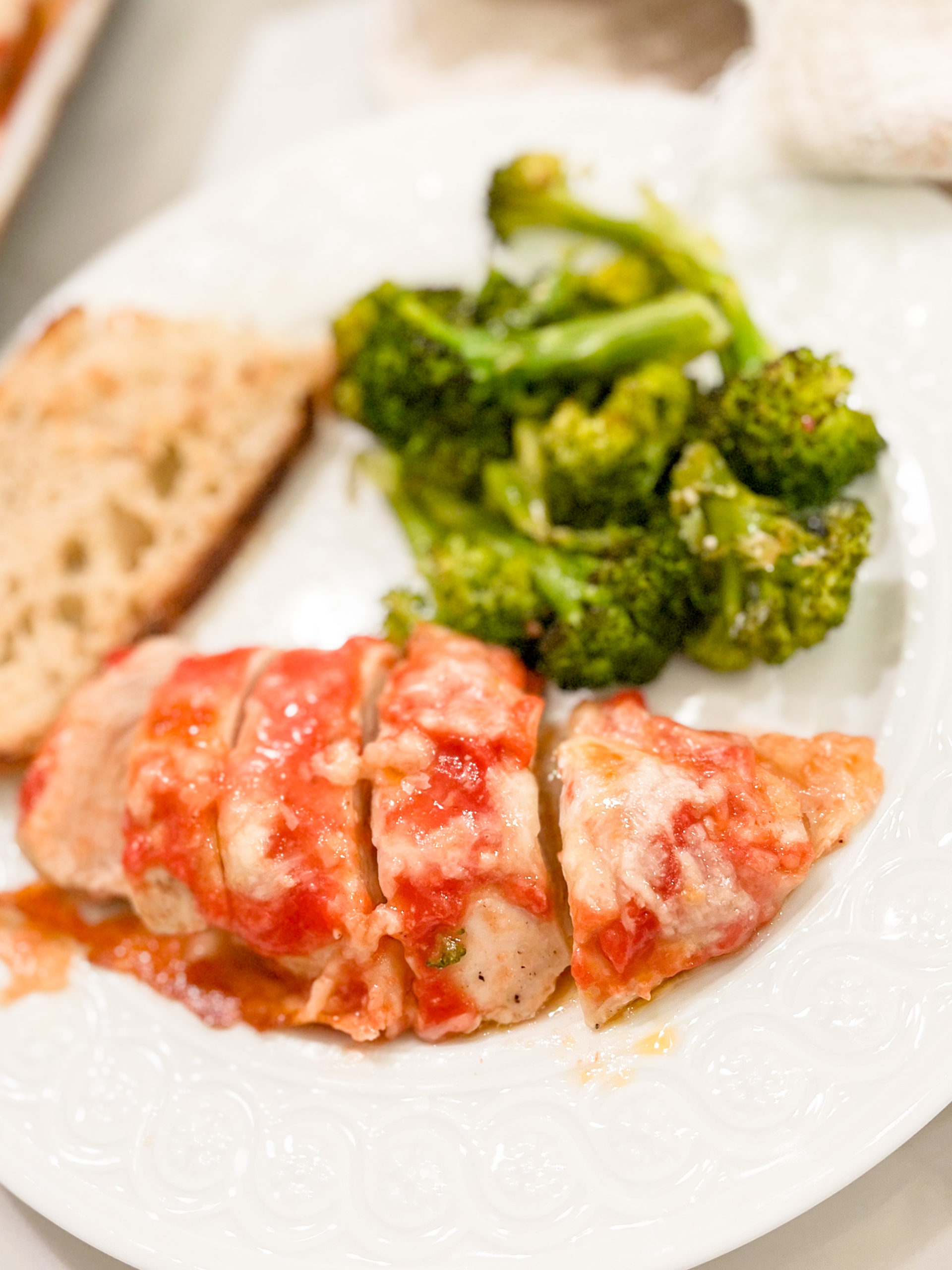 Easy Sheet Pan Chicken Parmesan without the Breading – Food Play Go